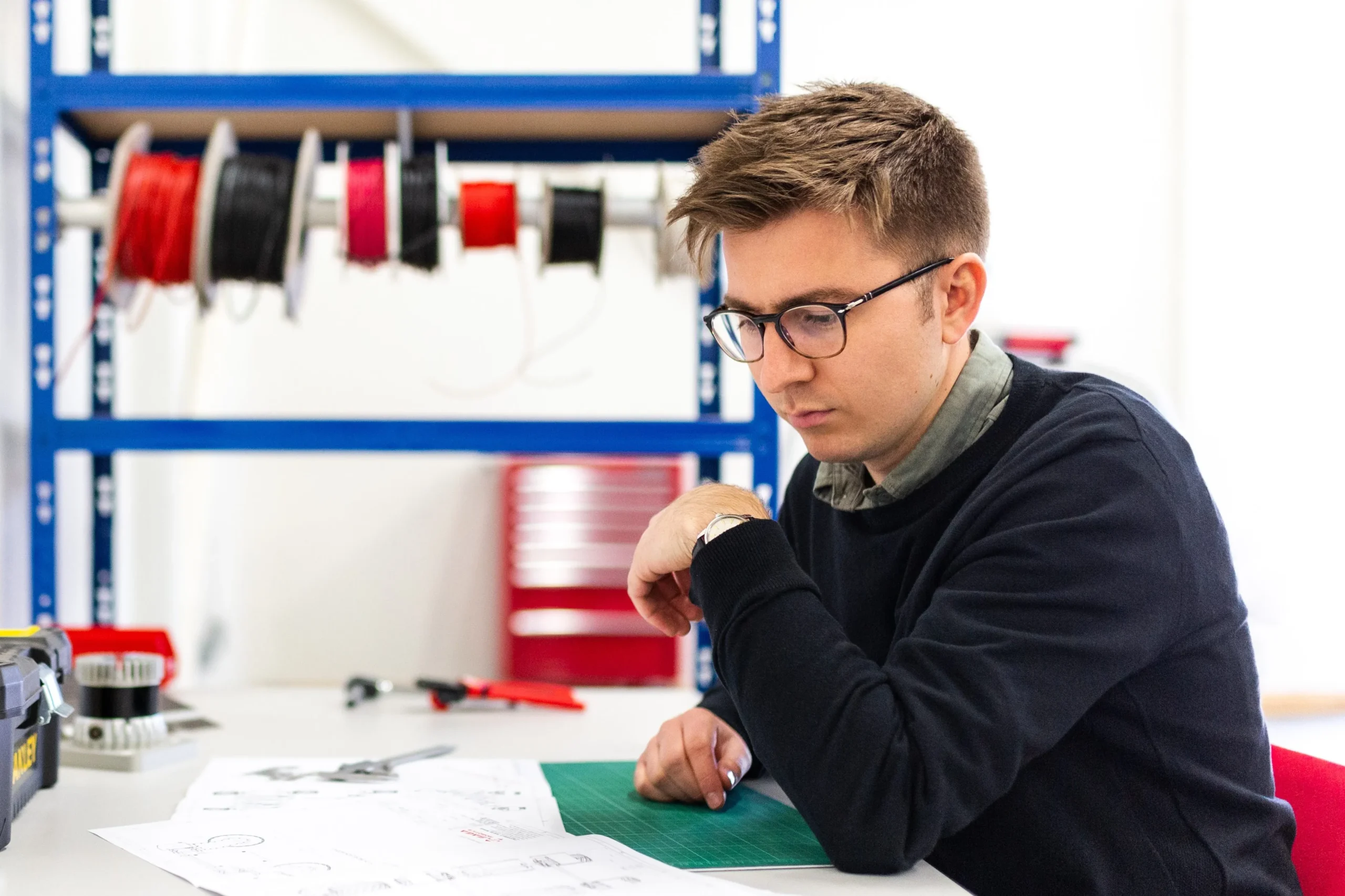 Breaking Into the Defense Industry: Entry-Level Career Launch - JOBSwithDOD